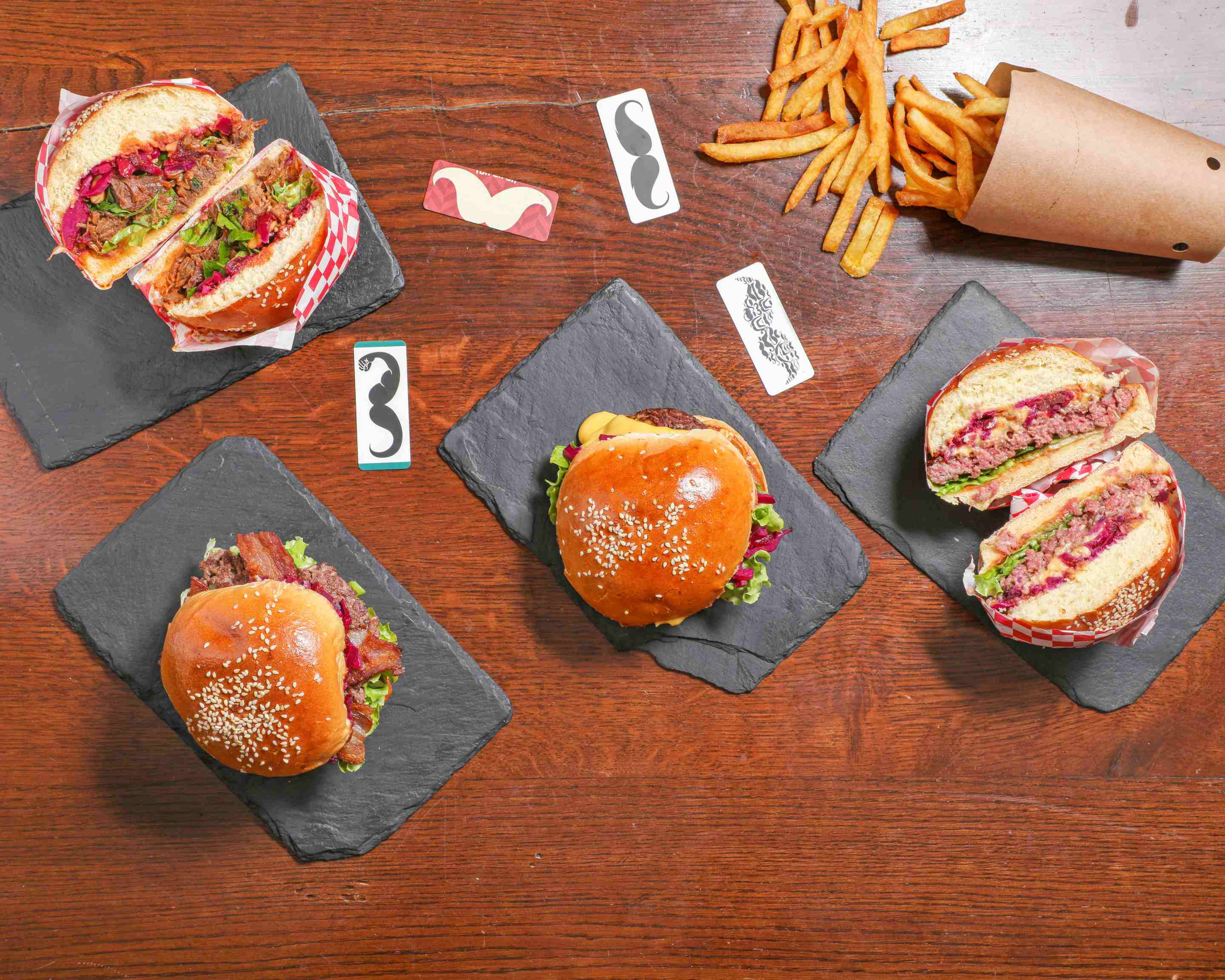 Livraison du menu Moustache à Paris - 【Menu et prix】 | Uber Eats