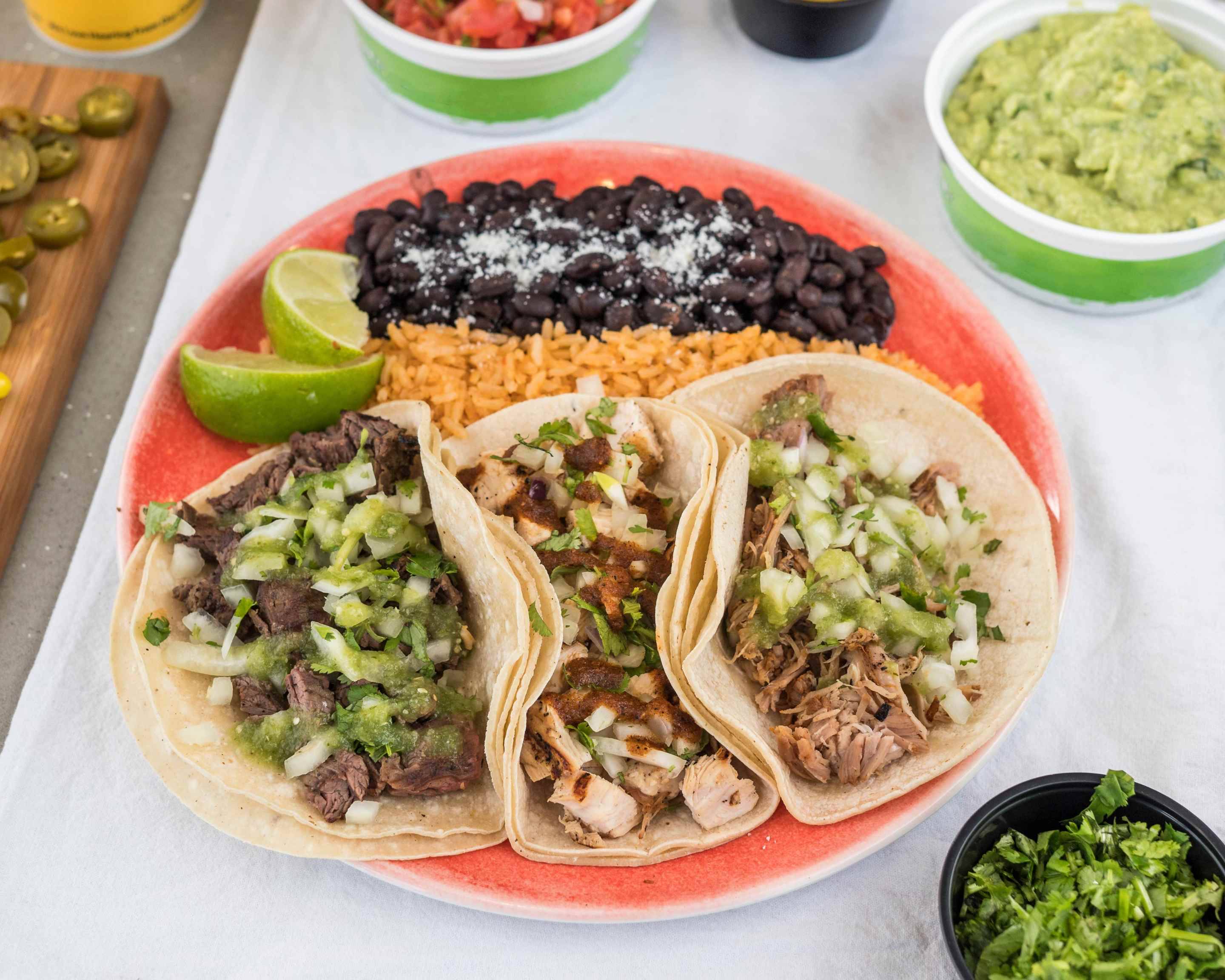 Order Tres Reinas Market Menu Delivery【Menu & Prices】| Enumclaw | Uber Eats