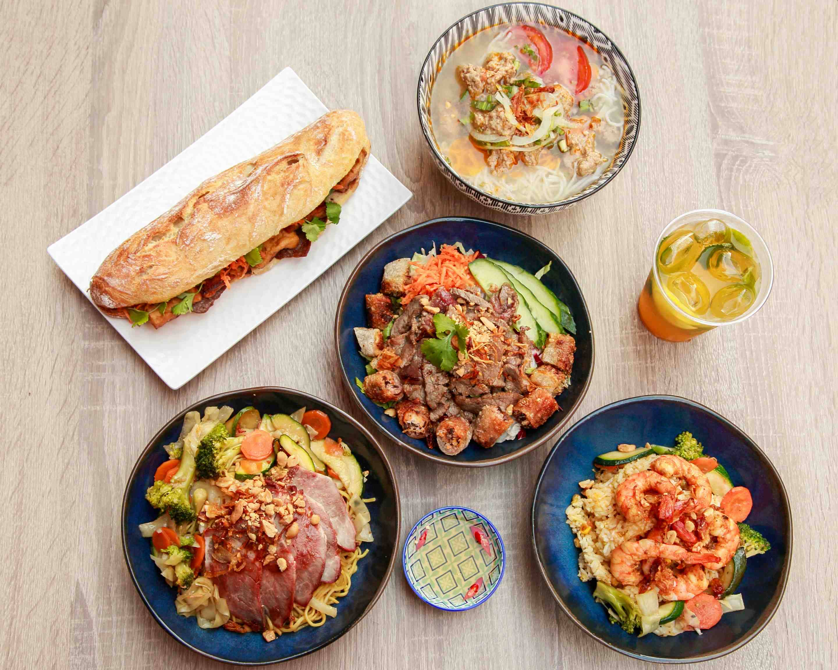 Banh Mi Viet Street Food - Dupuy Menu Delivery Online | Toulouse【Menu ...