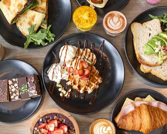 Little Espresso Restaurant Menu - Takeout in Melbourne | Delivery Menu ...