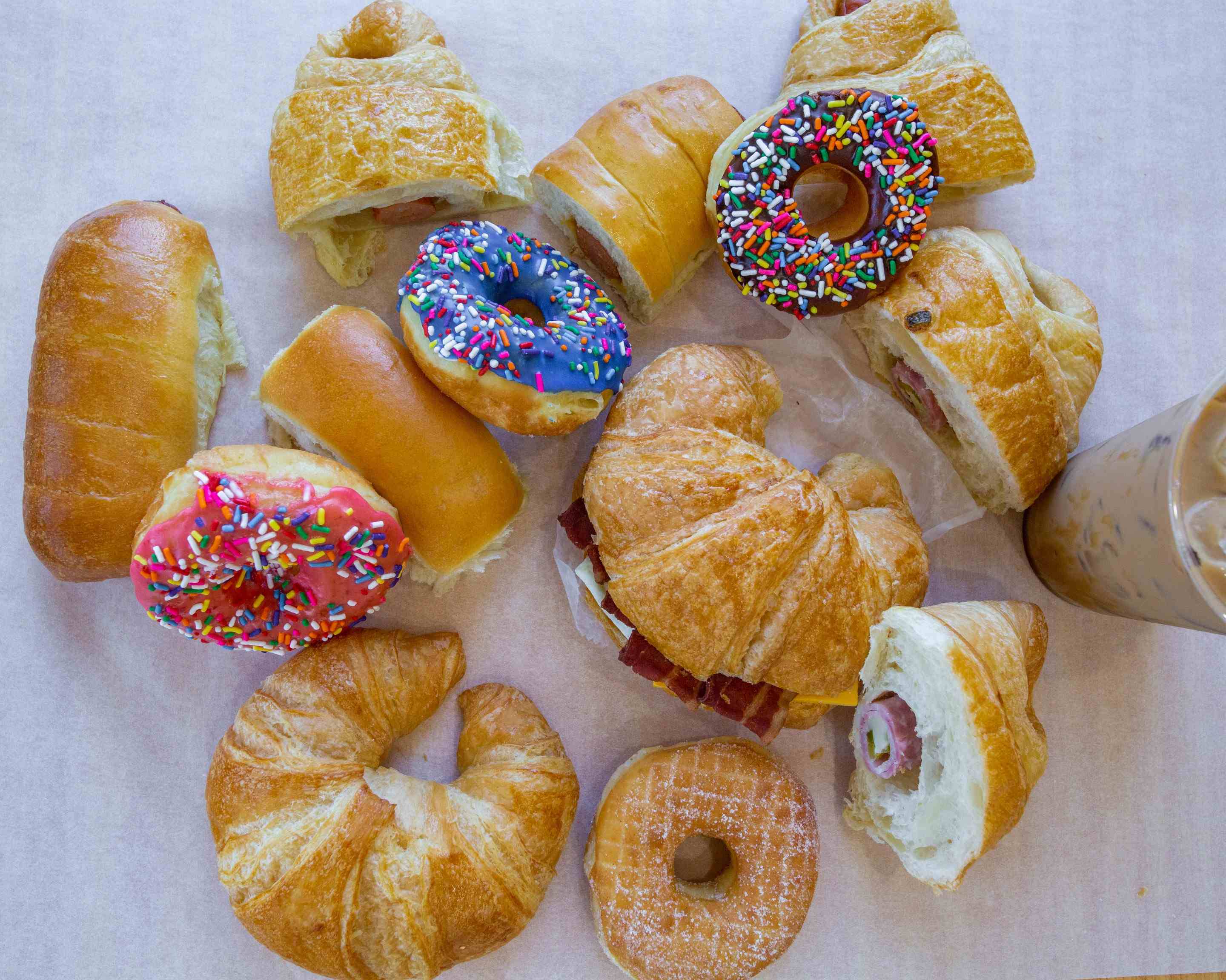 Order Grand Donuts Menu Delivery【Menu & Prices】| Leander | Uber Eats