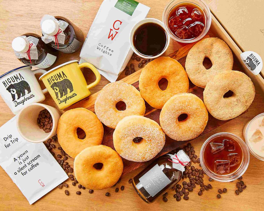 ヒグマドーナッツ×コーヒーライツ 表参道 HIGUMA Doughnuts × Coffee Wrights Omotesandoの出前・宅配 ...