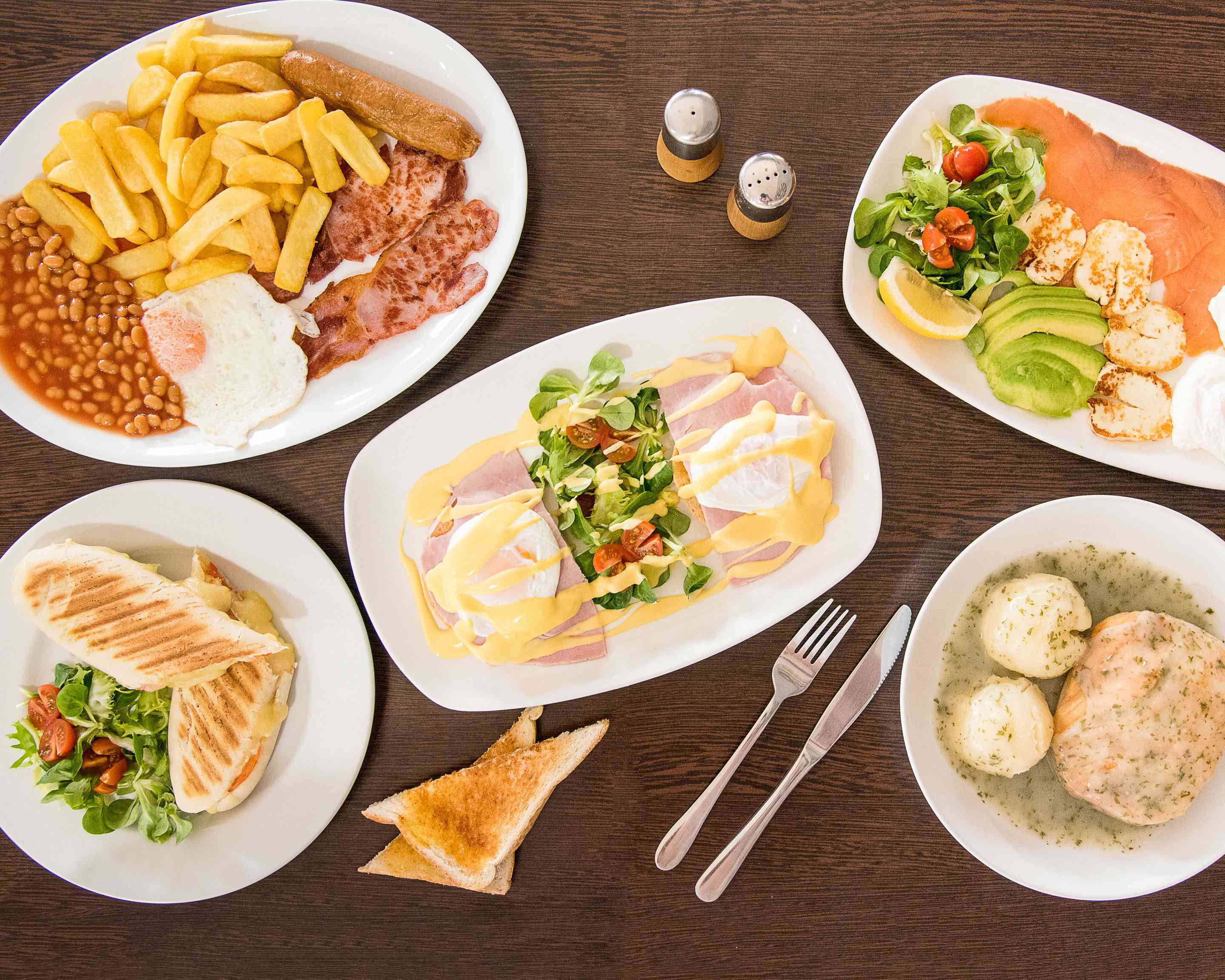 JJ Cafe - Pie and Mash Menu - Takeaway in London | Delivery Menu ...