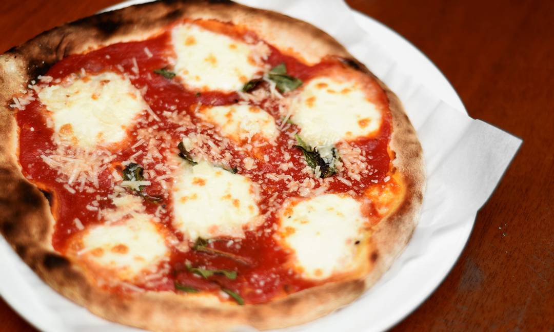 Order Reds Pizzaria Menu Delivery【Menu & Prices】| 13762 Clark Ave ...