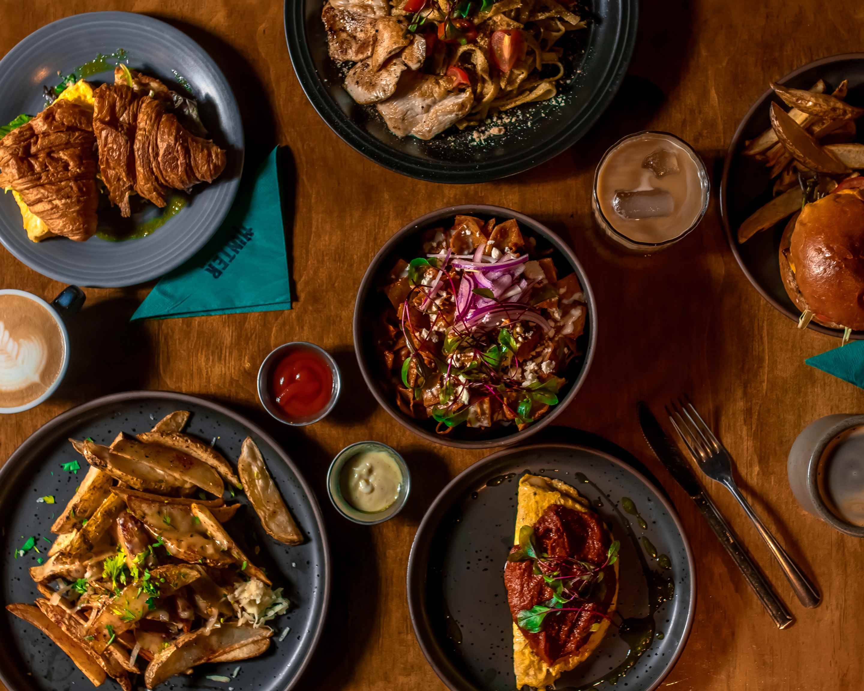 Hunter Coffee & Bistro Menú a Domicilio【Menú y Precios】Ensenada | Uber Eats