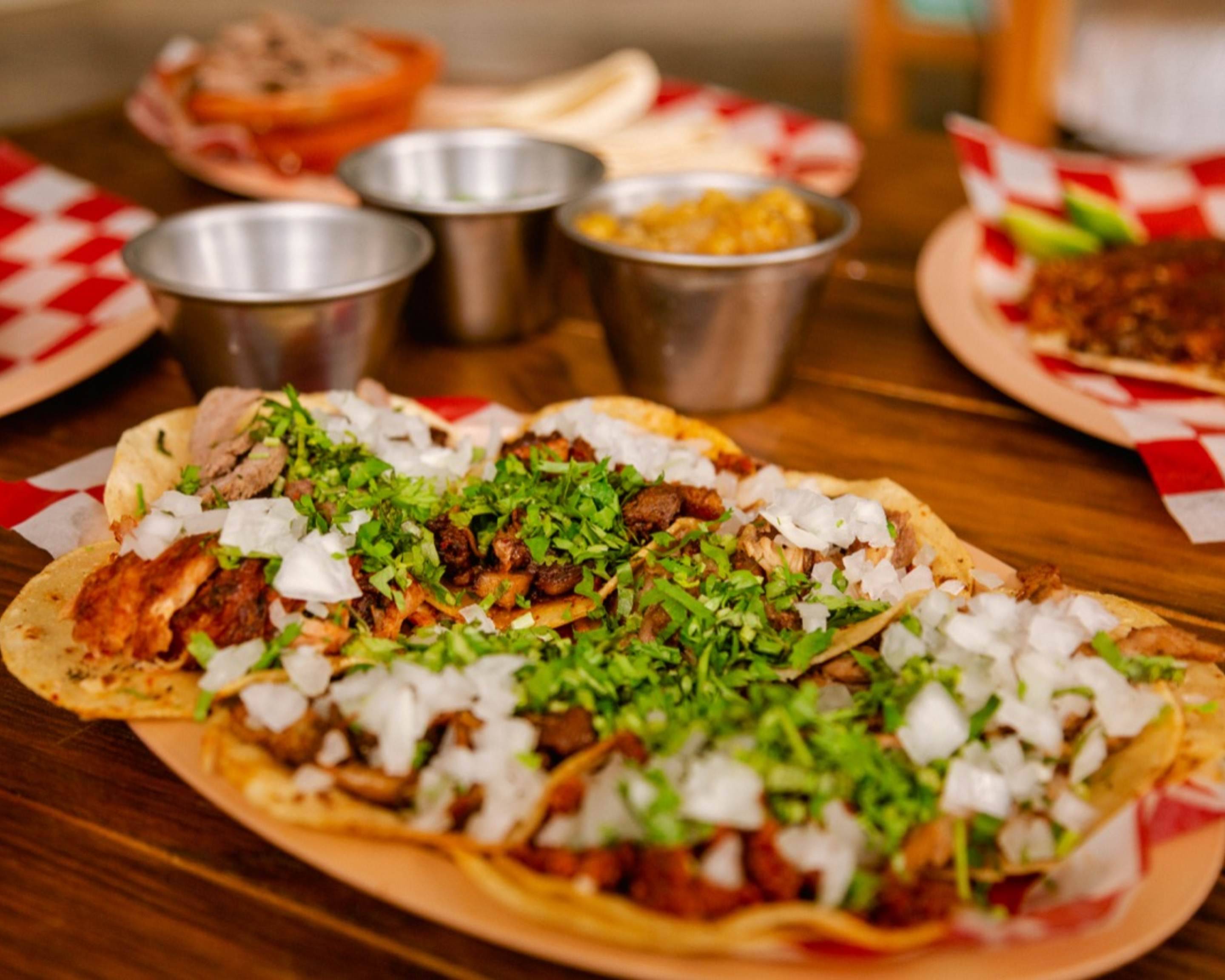 Taco Nuestro Menú a Domicilio【Menú y Precios】Colima | Uber Eats