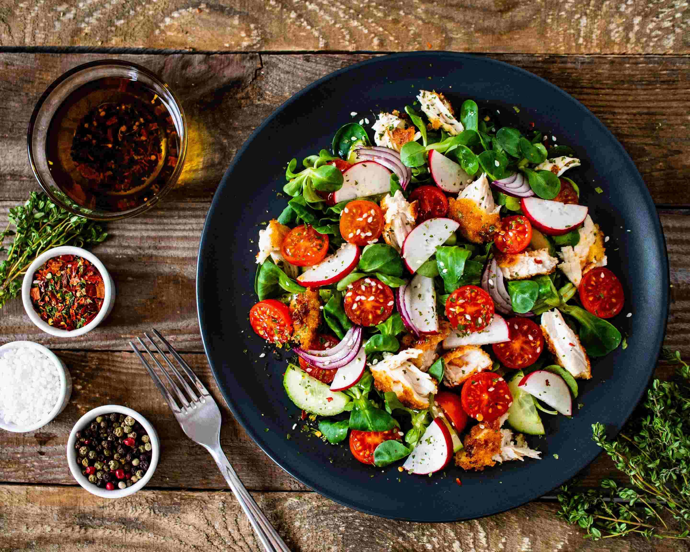 Order The Chopped Salad Menu Delivery Online | Los Angeles | Menu ...