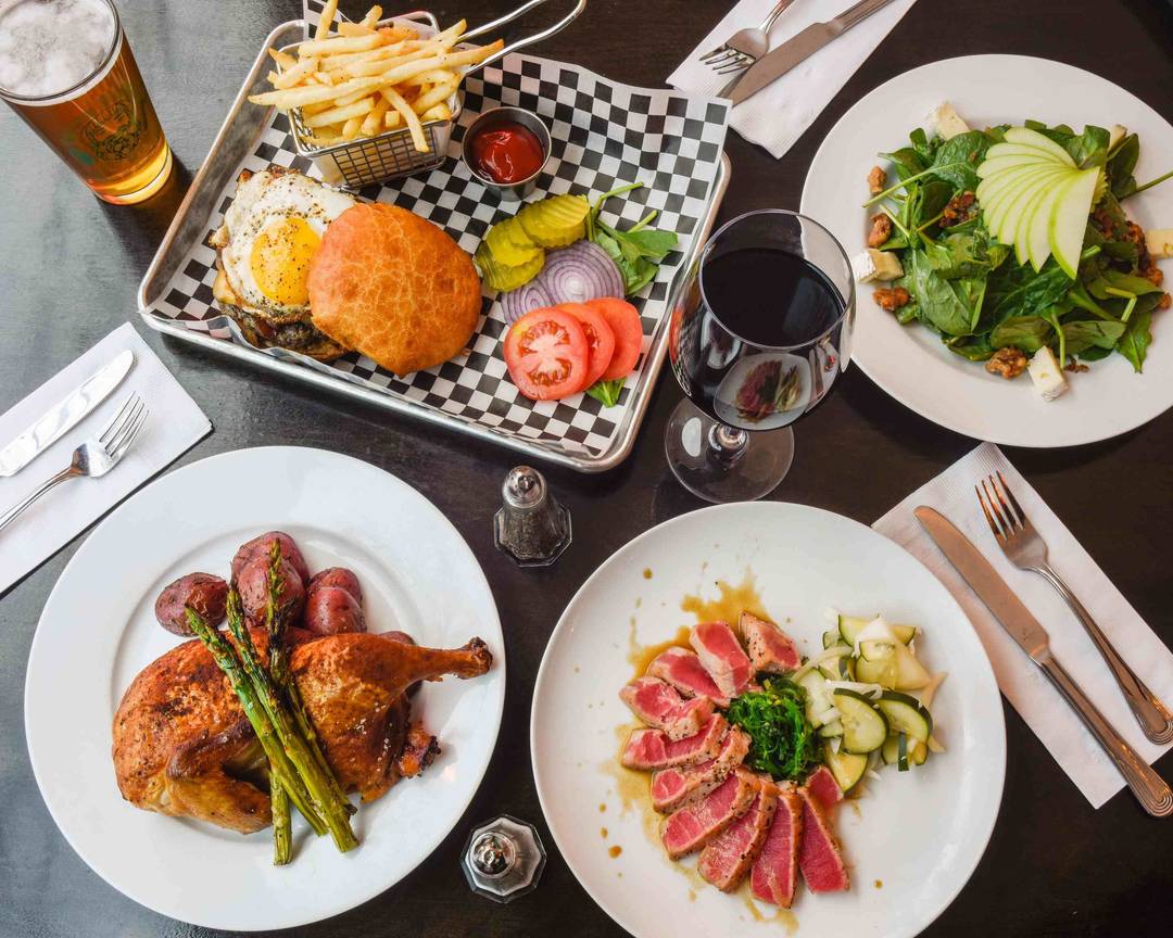 Order R. Thomas Deluxe Grill Menu Delivery【Menu & Prices】| Atlanta ...