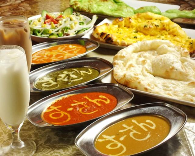 BHATT KITCHEN すーさんのインドカレー 泉大津店の出前・宅配・テイクアウトメニュー | ウーバーイーツ