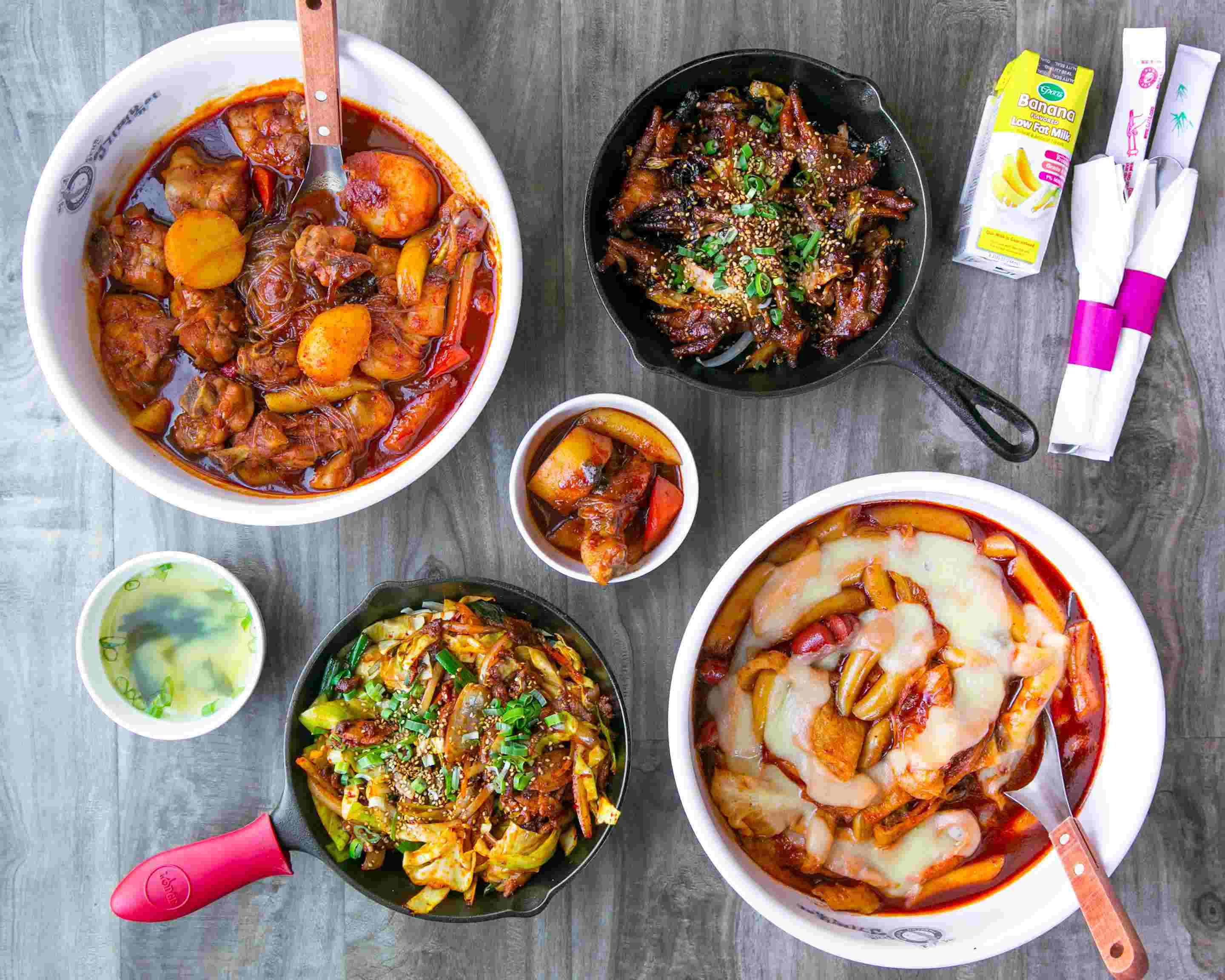 Order Yuppduk & Abiko Curry (동대문 엽기떡볶이) Menu Delivery【Menu & Prices ...