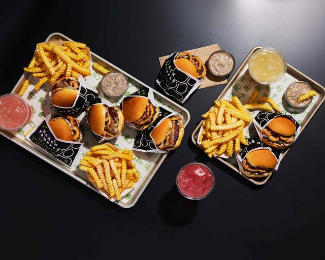 Order Shake Shack (2000-02 Sansom Street) Delivery Online ...