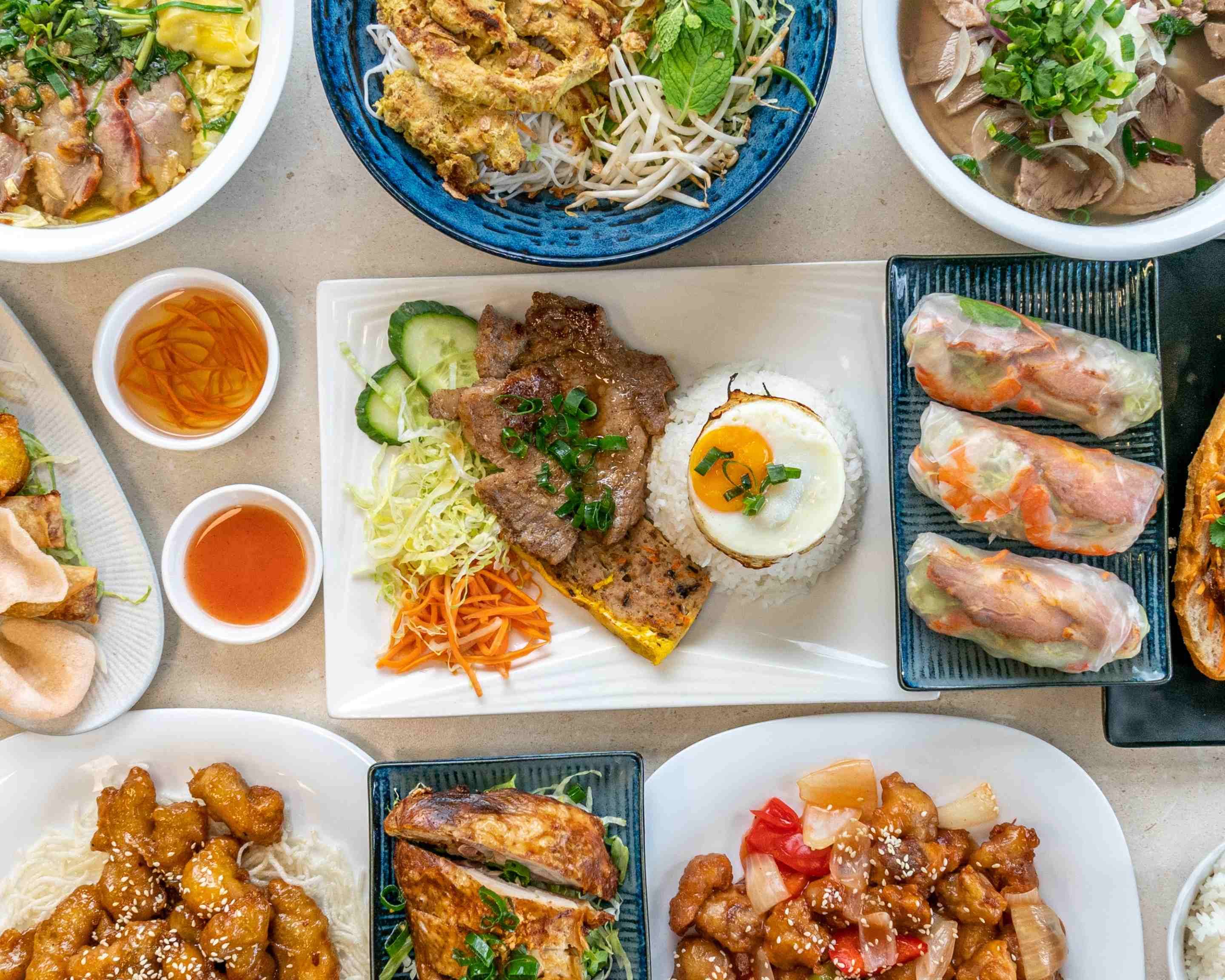 Vietfood Springwood Restaurant Menu - Takeout in Brisbane | Delivery ...