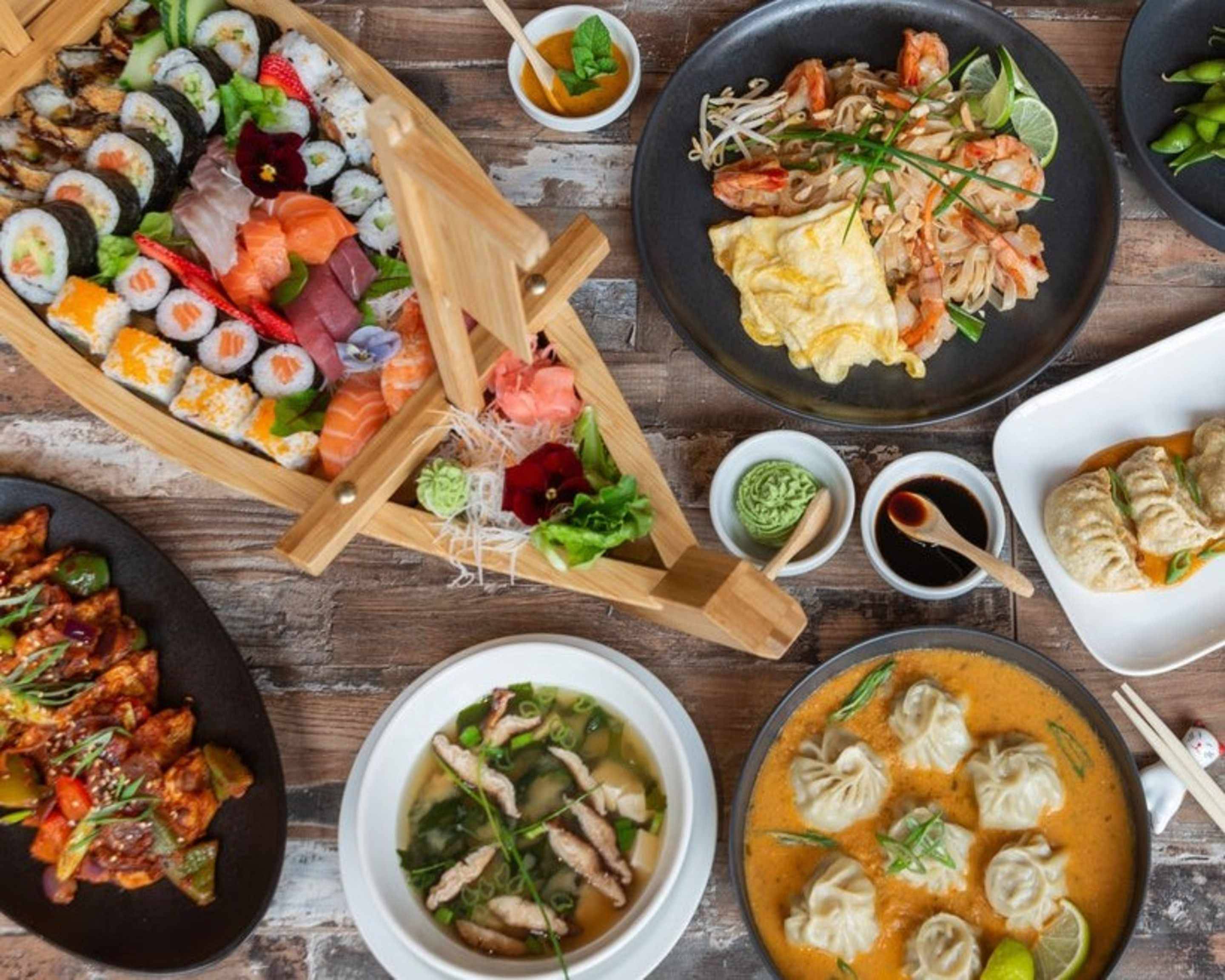 Marpha Sushi & Nepali Kitchen Delivery in Brugge - Menu and prices ...