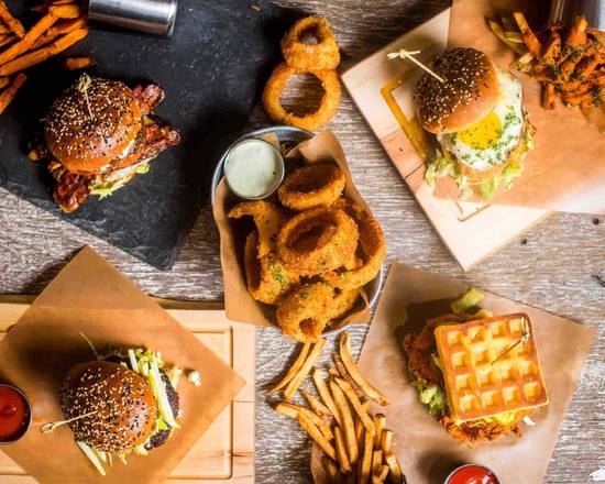 HAMBRGR DOWNTOWN Delivery & Takeout in Hamilton | Menu & Prices | Uber Eats