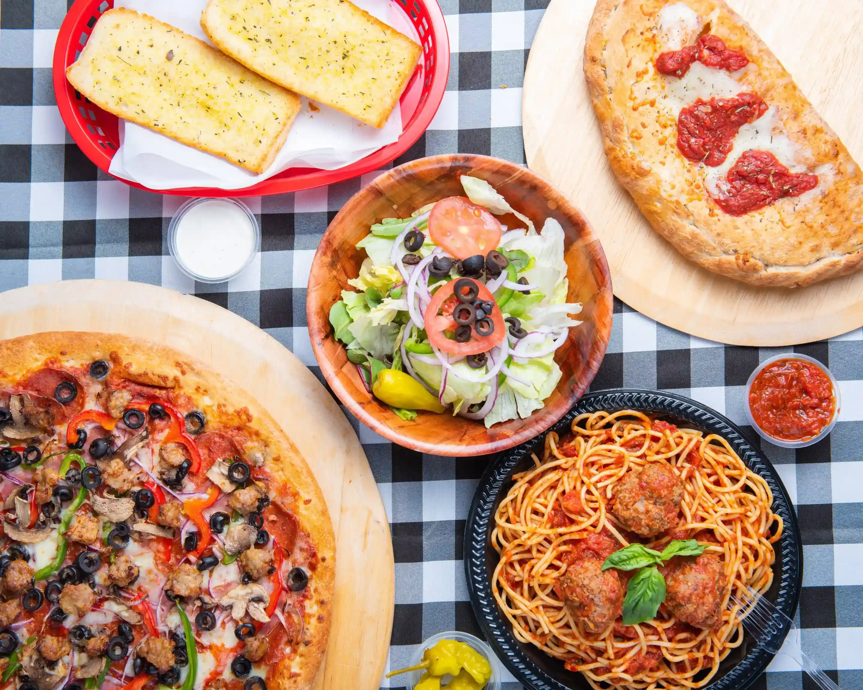 Pizza Carl Menú a Domicilio【Menú y Precios】Monterrey | Uber Eats